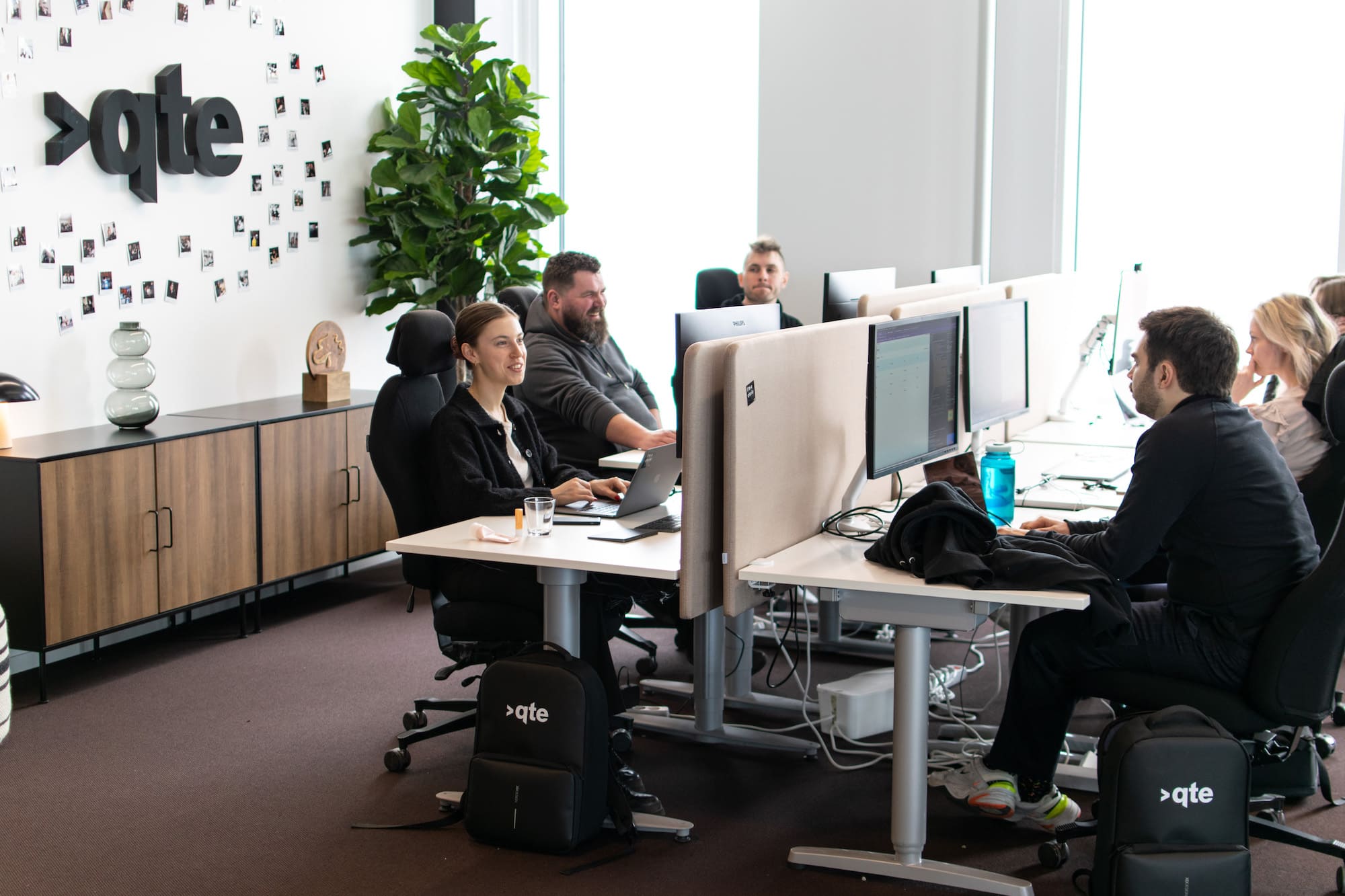 Kontakt – qte development